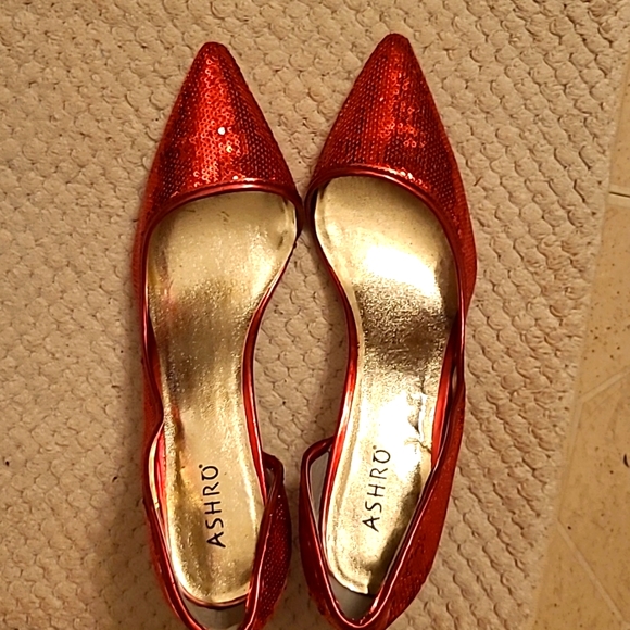 Ashro | Shoes | Sz 2 Ashro Red Sequined | Poshmark
